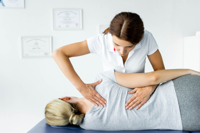Chiropractic Adjustment, Pickering, ON | Dr. Lester Chiropractic